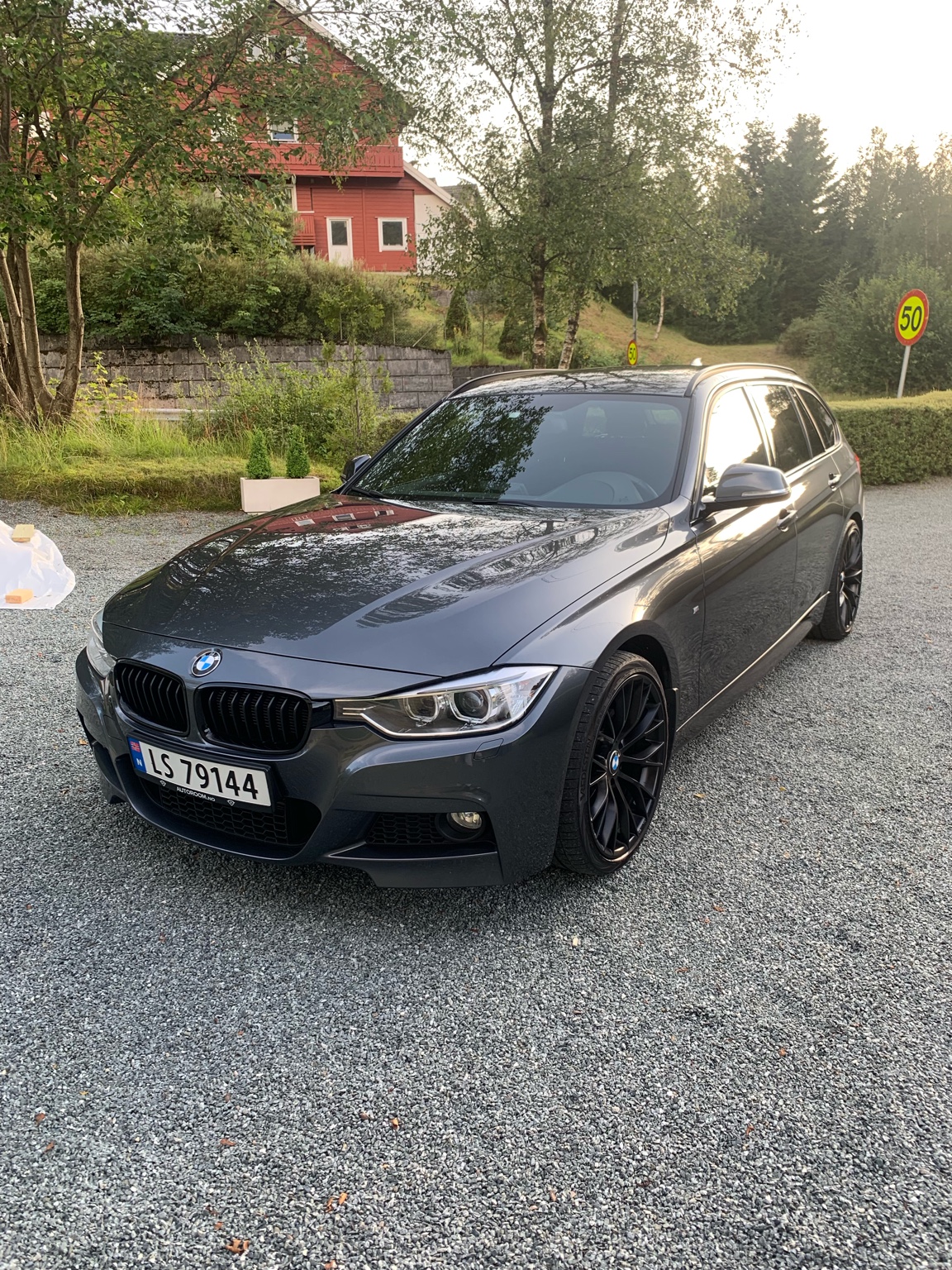 Espen´s nye BMW F31 LCI ´17 - Estoril Blue - Showcase - Detailers Club ...